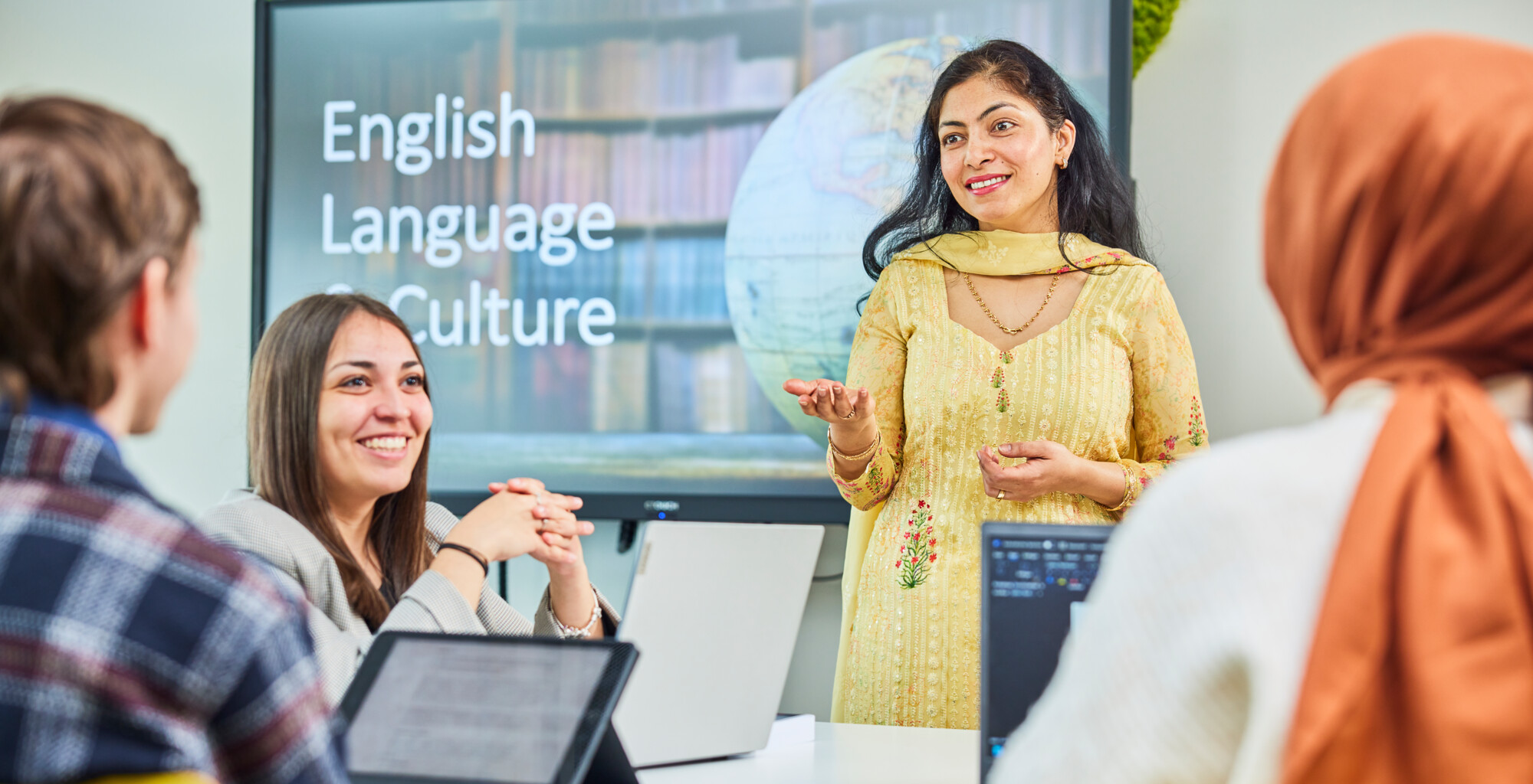 Teacher Education in English | Bachelor, Full-time | HU University of ...