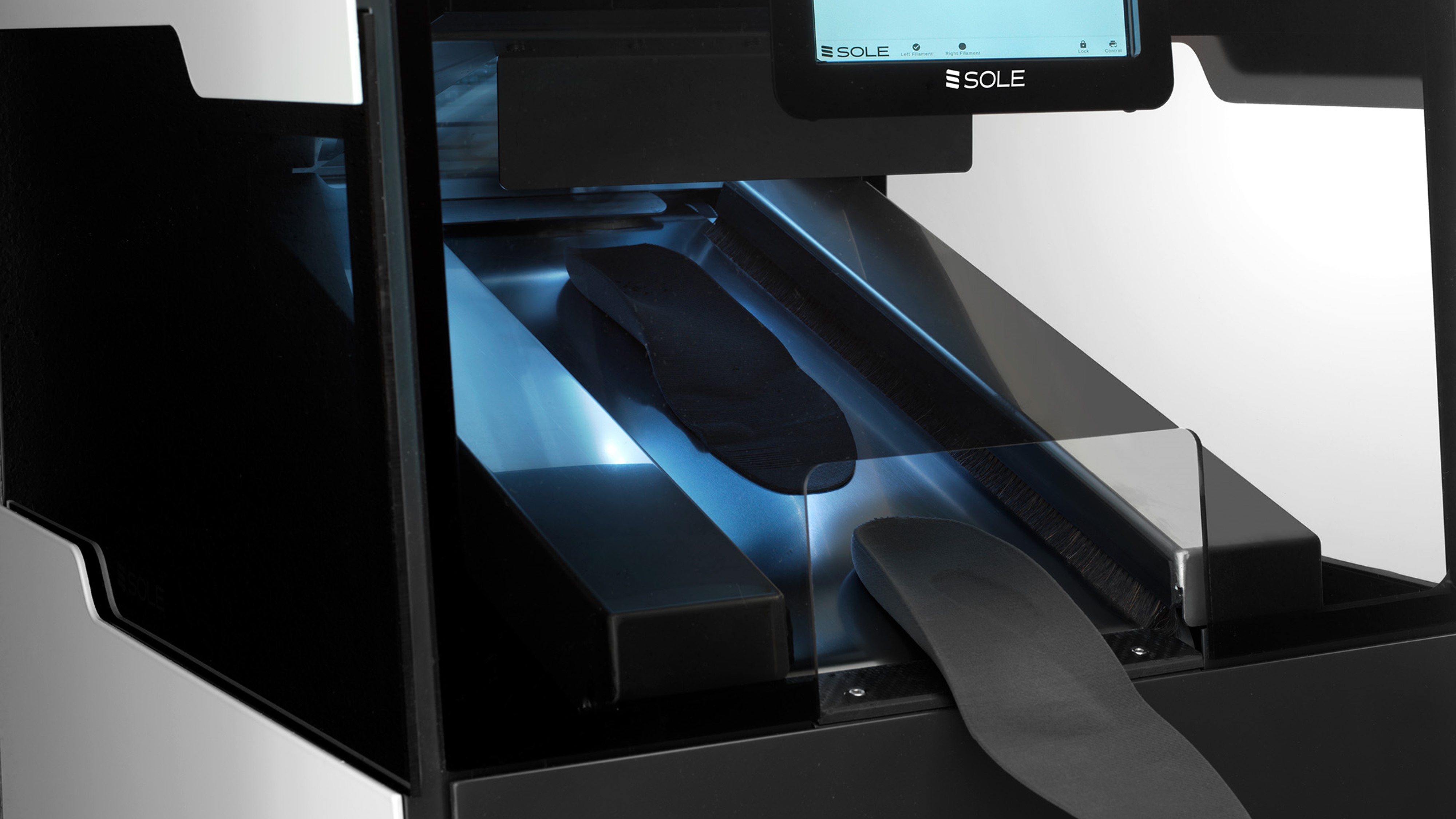 Improving care for diabetic foot ulcers: The M-brace | HU University of ...